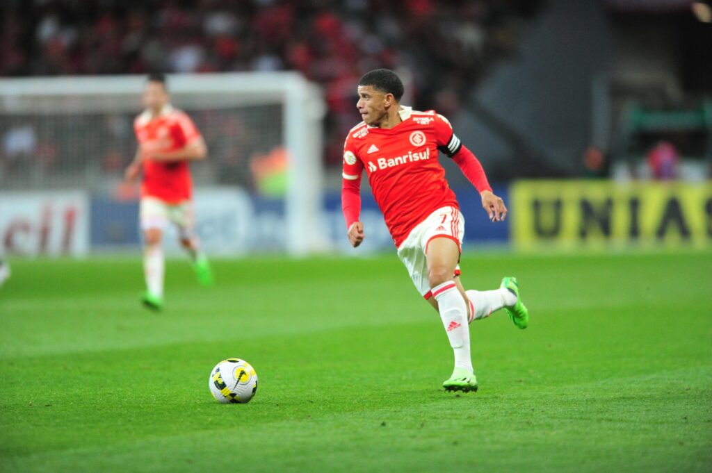 Sobre o futuro de Taison