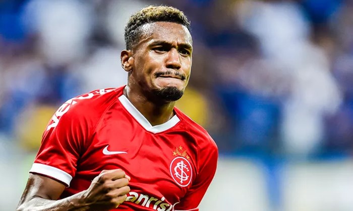 Investidores do Atlético Mineiro elogiam Edenilson