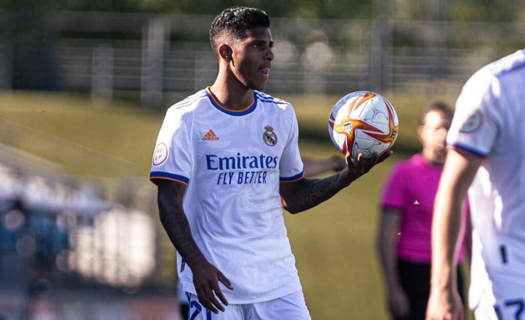 Real Madrid define futuro de Vinicius Tobias