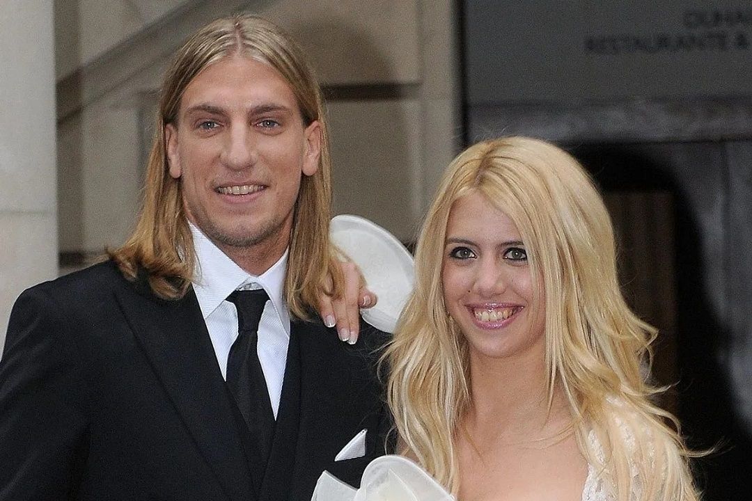 Wanda Nara posta foto com roupa do Inter e viraliza nas redes sociais