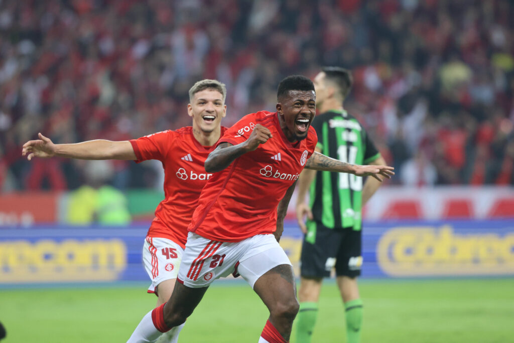 Igor Gomes ativa cláusula de renovação com o Inter até dezembro de 2024