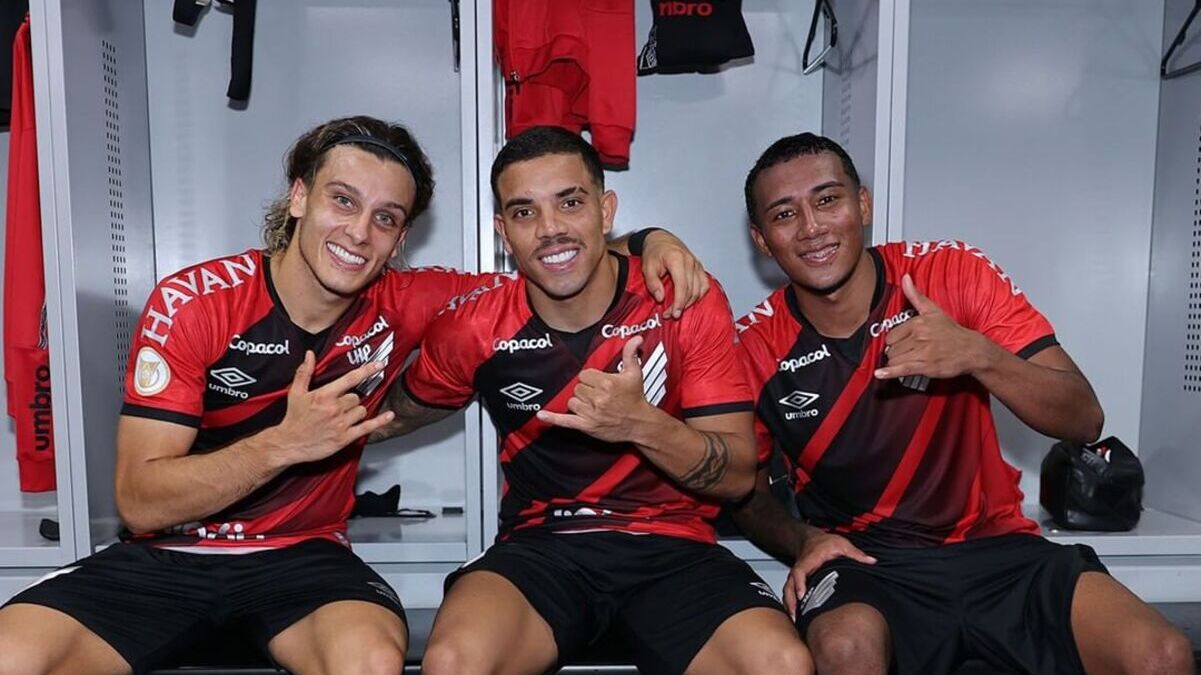 Direção do Inter se manifesta sobre Agustín Canobbio