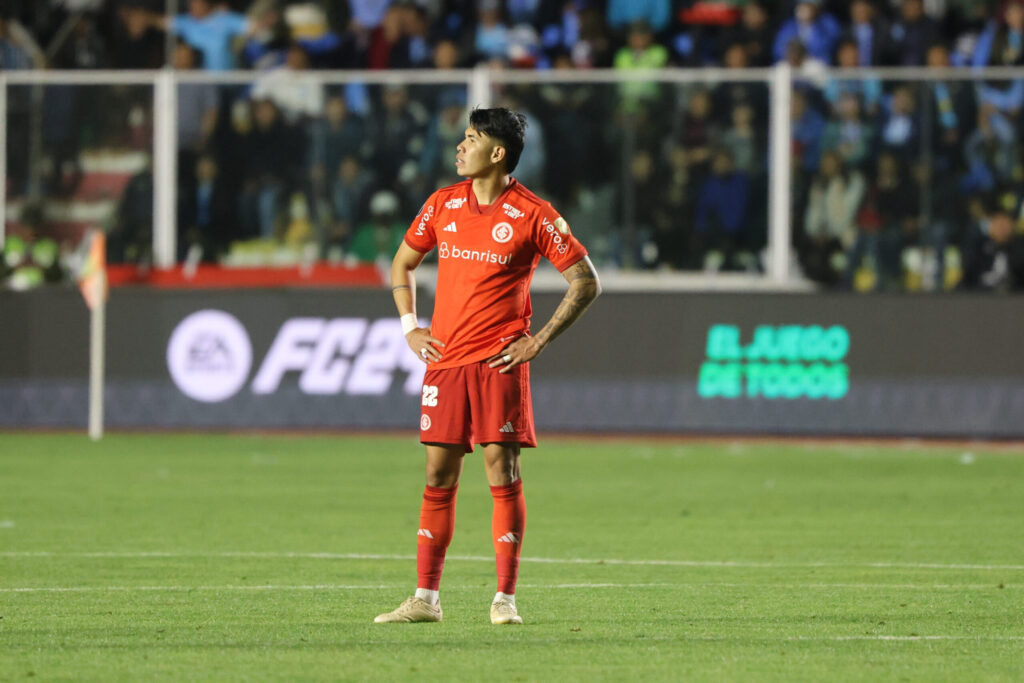 Nico Hernández revela como o Inter superou a altitude para vencer o Bolívar