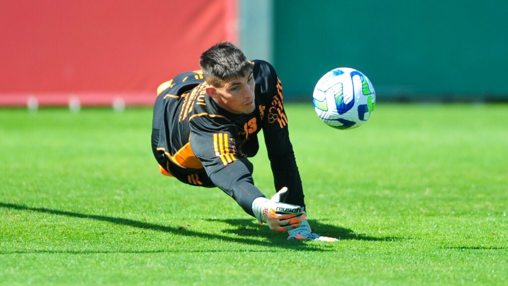 Próxima semana poderá ser decisiva para o retorno de Sergio Rochet; entenda