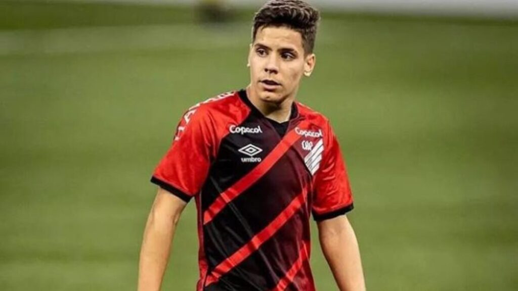 Alexandre Mattos responde se o Inter já fez contato por jogador do ...