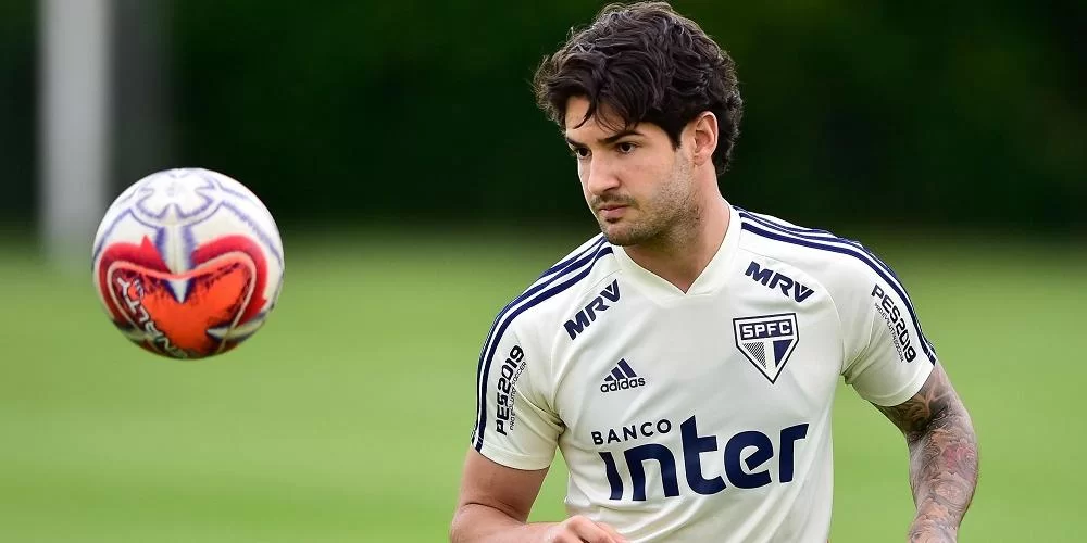 A posição da direção do Inter após publicação de Alexandre Pato