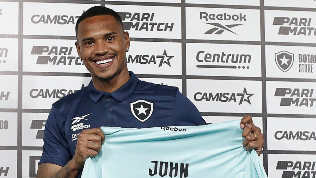 Apresentado no Botafogo, John cita o Inter em entrevista
