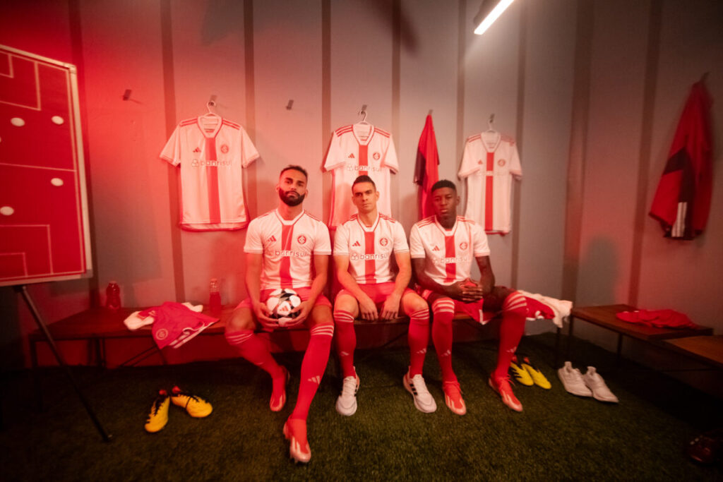 Vídeo: Inter e Adidas revelam novo segundo uniforme para 2024