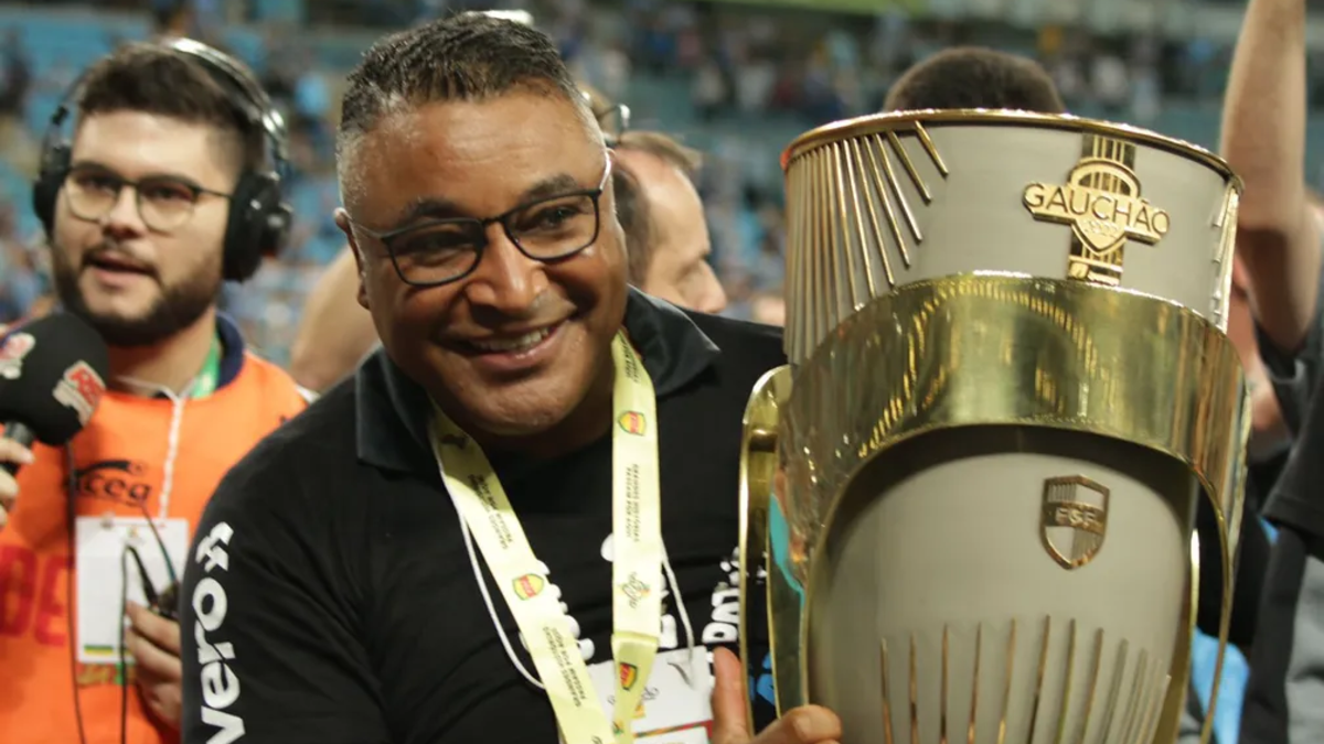 Confira quantos títulos Roger Machado tem na carreira; técnico negocia ...