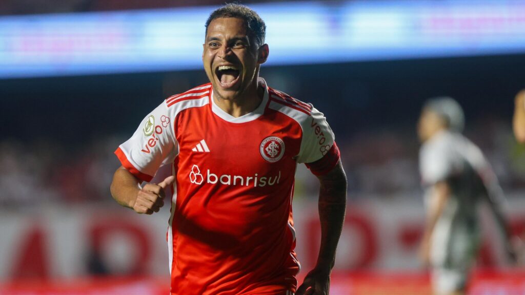 Alan Patrick pode superar marcas de Fernandão e Fabiano neste sábado ...