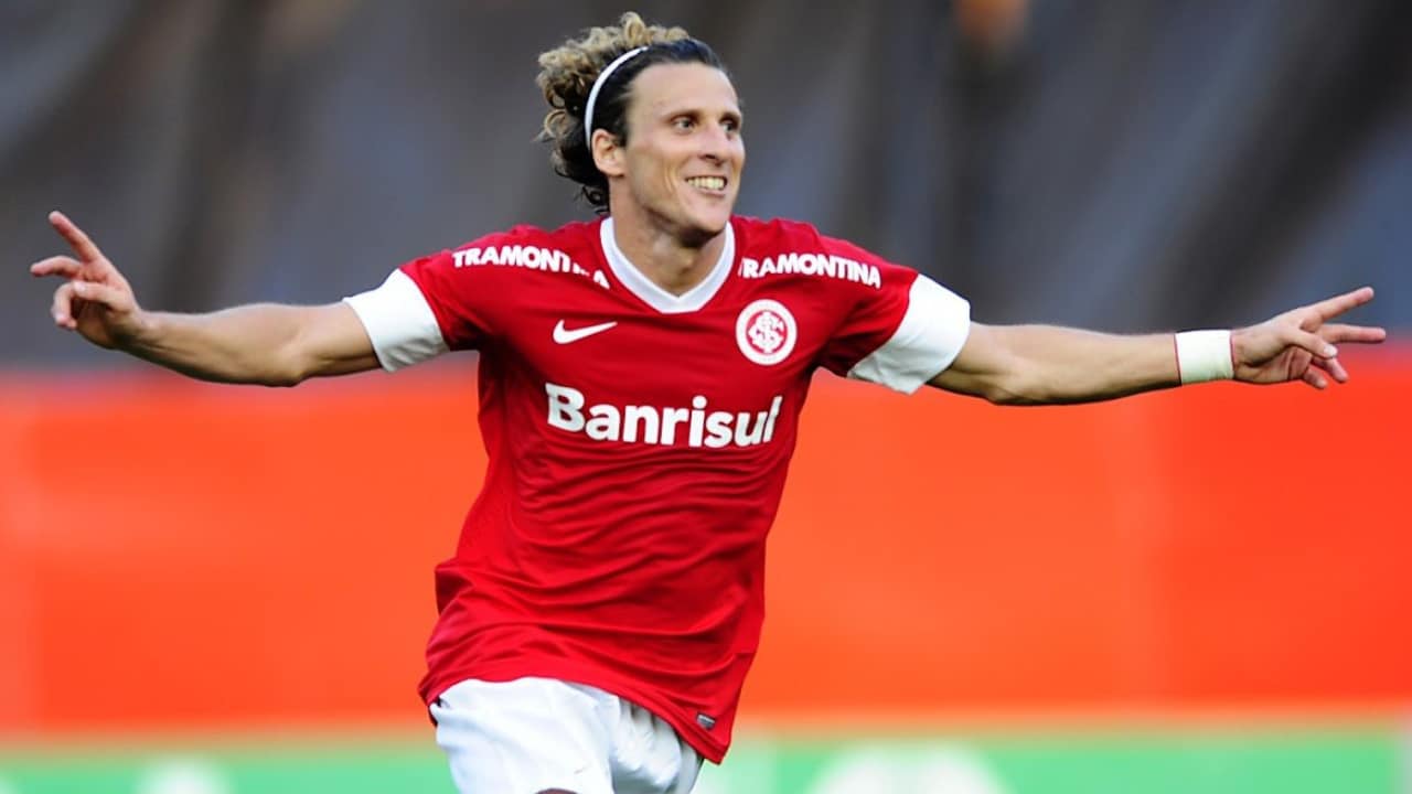 A curiosidade sobre Diego Forlán, ex-Inter
