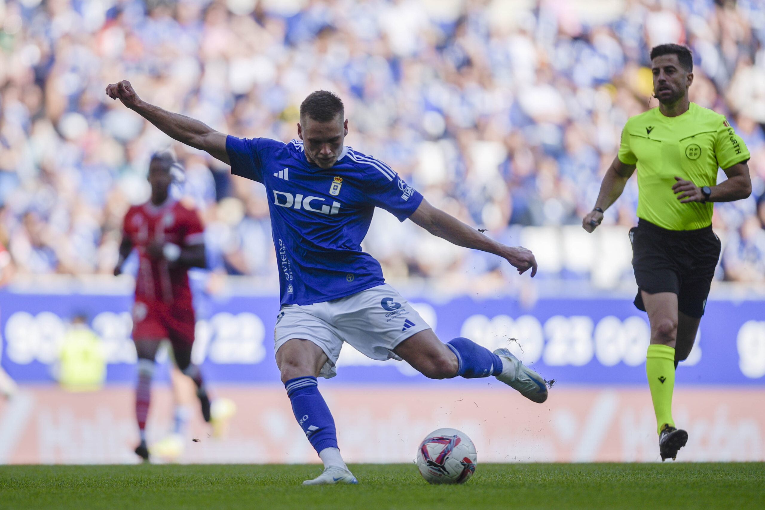 Ex-Inter, Alexandre Alemão confirma saída do Real Oviedo; saiba mais