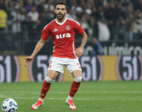 Saiba mais sobre Alan Benitez, lateral que tem acordo encaminhado com o ...