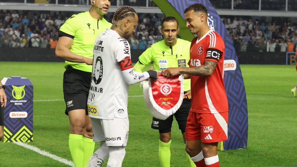 A resposta de Alan Patrick sobre Neymar após o Inter bater o Santos