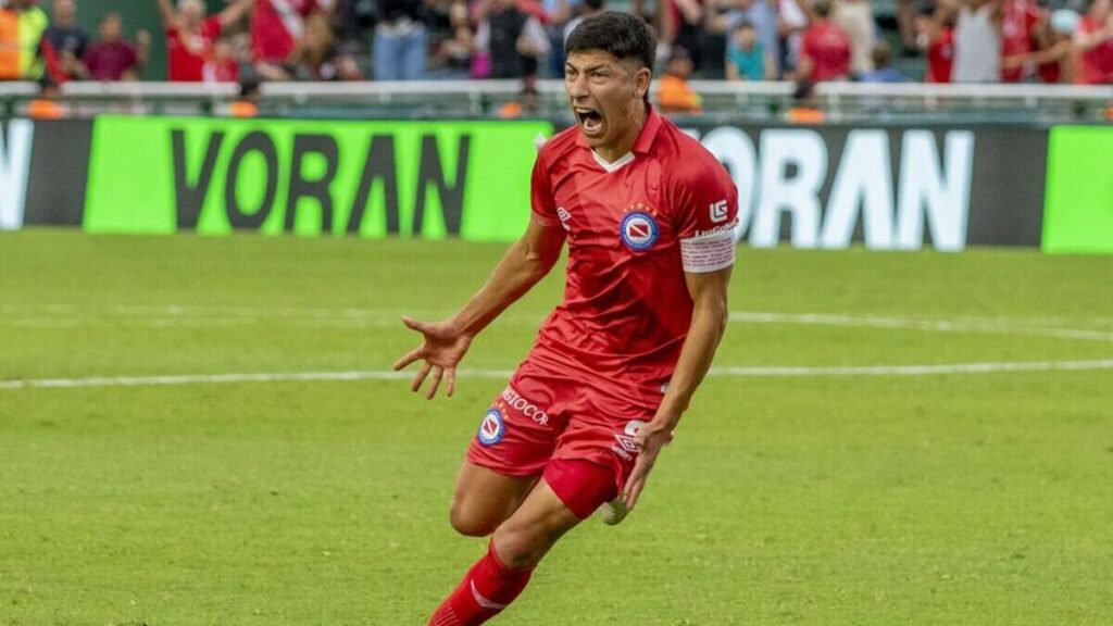 Alan Rodríguez se posiciona sobre a possibilidade de jogar no Inter