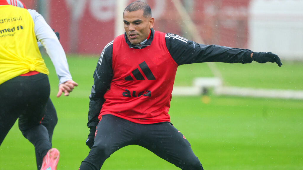 A revelação de Roger Machado sobre Gabriel Mercado e o elenco do Inter