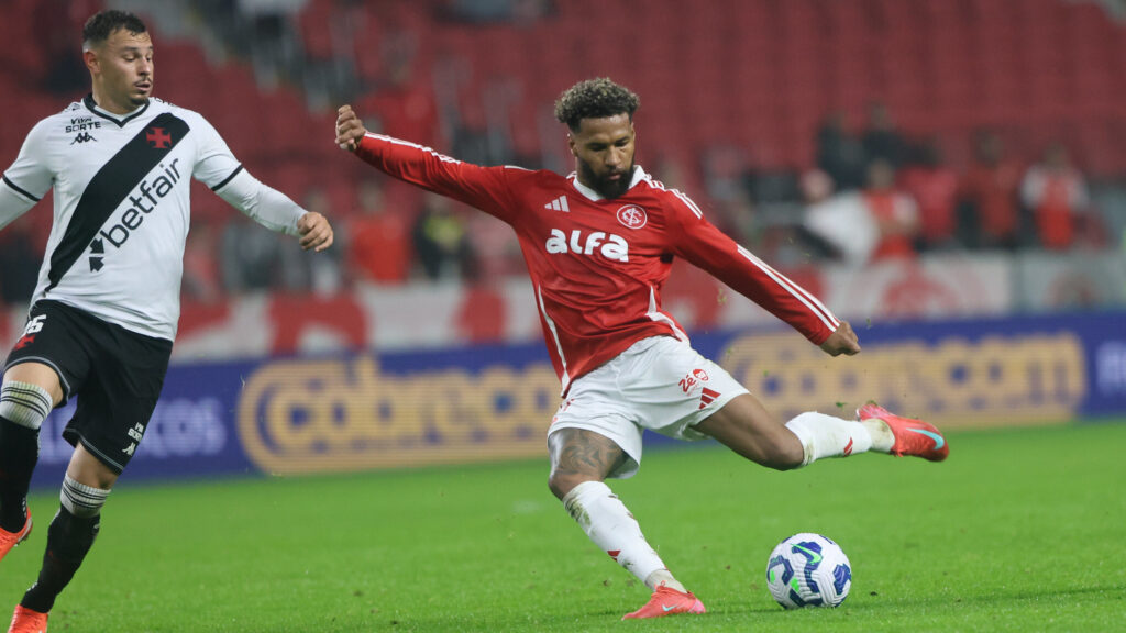 Repercute sugestão de Guerrinha sobre o atacante Wesley