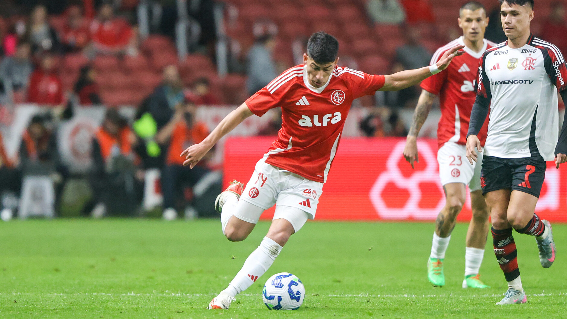 O pedido de Alan Rodríguez para o confronto com o Flamengo pela ...