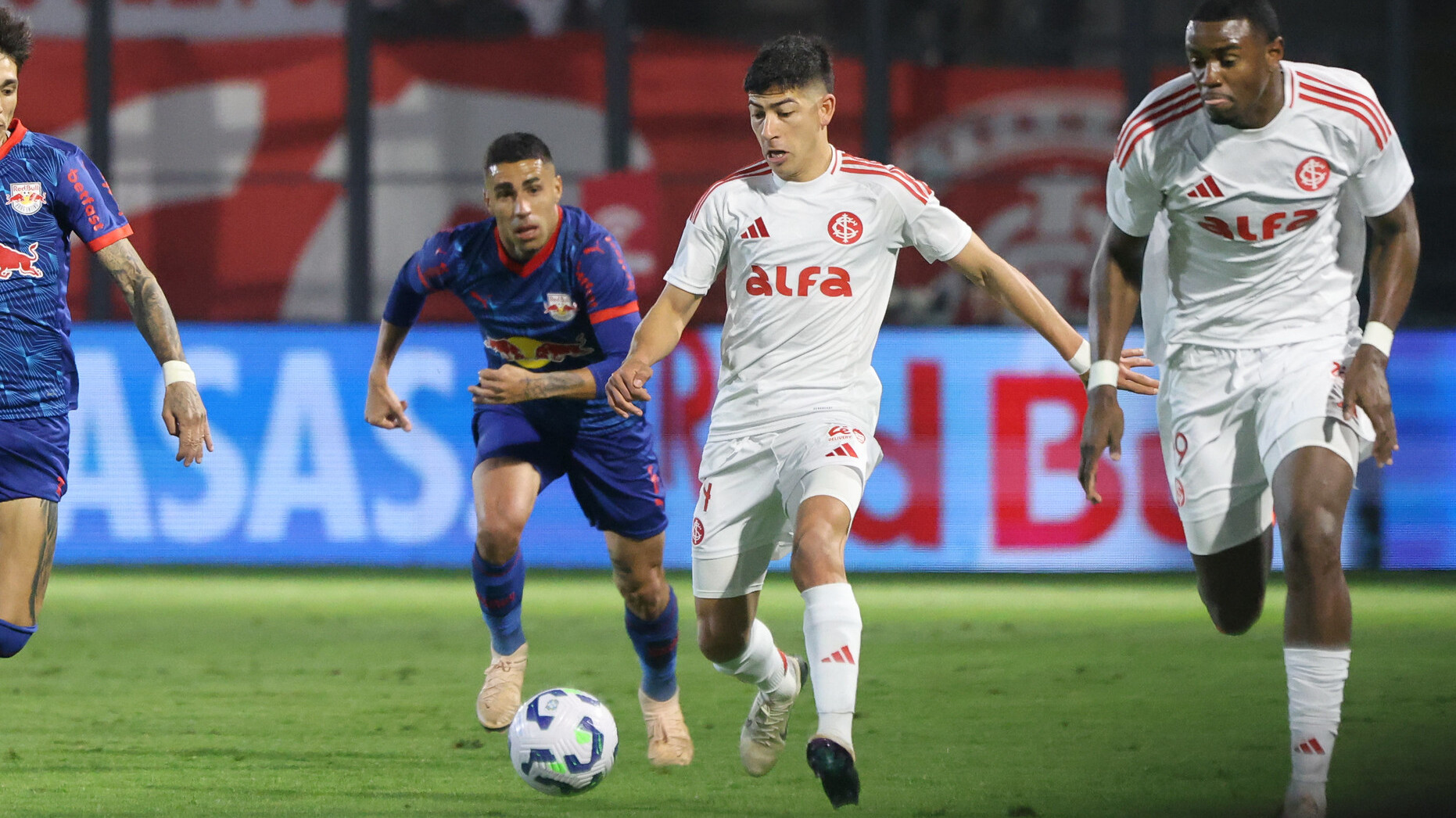 CBF divulga mais datas e horários de jogos do Inter no Brasileirão; veja