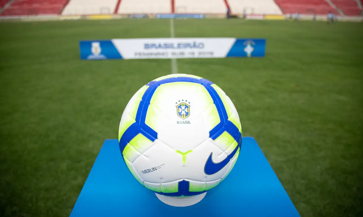 Ex-Inter soltou o verbo após ser eliminado de Copa