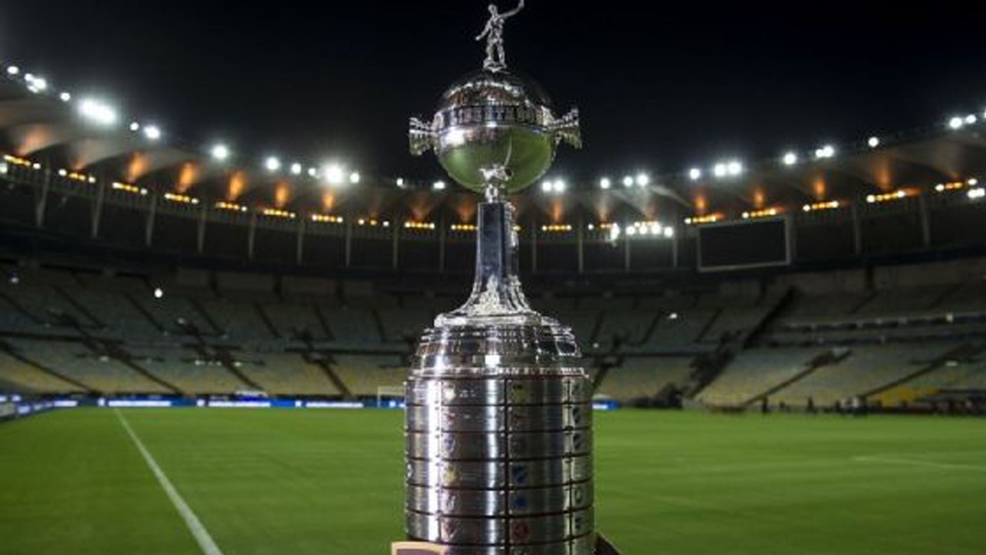 Time de Libertadores mapeia o mercado e coloca jogador do Inter na mira